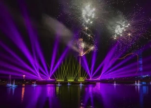 Large Beautiful 3d Laser Light Show / Laser Water Fountain With PC ...